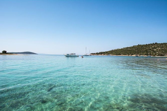Private day trip to Hvar and Blue lagoon with Snorkeling - The Experience of Guides and Boat Quality