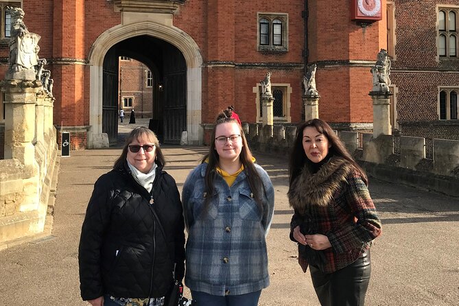 Private Guided Tour of Hampton Court Palace - Accessibility and Convenience