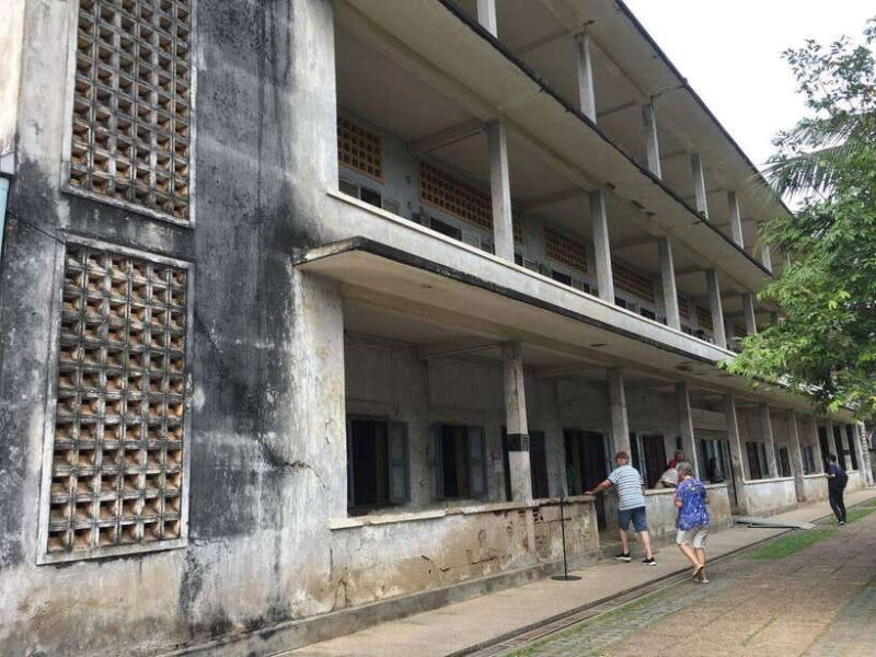 Private Half Day Trip to Genocidal Museum & Killing Field - Why This Tour Matters