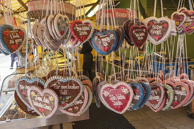 Private Oktoberfest with Table, Meal and Beer & Munich Old Town - Frequently Asked Questions