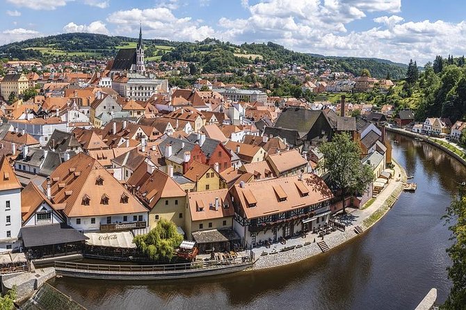 Private Prague to Salzburg luxury car via Cesky Krumlov 5* guide - Frequently Asked Questions