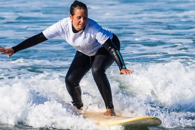 Private Surf Lessons in Costa da Caparica - Who Should Consider This Experience?
