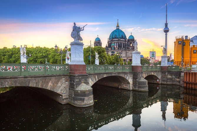 Private Tour Guide Berlin with a Local: Kickstart your Trip, Personalized - Practical Details and Logistics