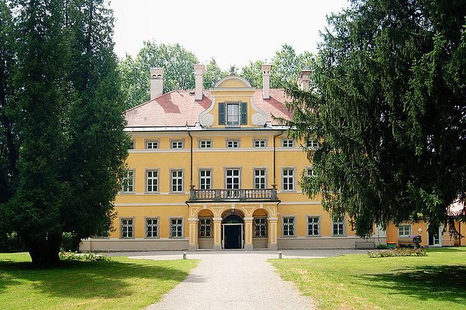 Private Tour The hills are alive: a tour to locations of the Sound of music film - The Sum Up