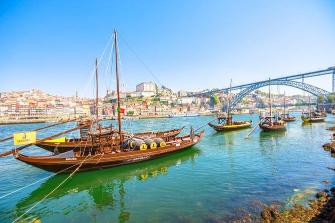 Private Tour to History of Porto & Porto Calem Cellars & Wine Tasting - Comfort and Practical Details