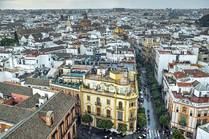 Private transfer from/to Seville to/from Granada with optional stop in Cordoba - FAQ