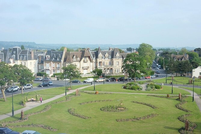 Private Van Tour of Cabourg Trouville Deauville from Paris - FAQs