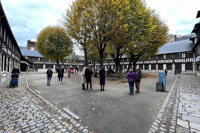 Rouen audio guided tour - Who Should Consider This Tour?