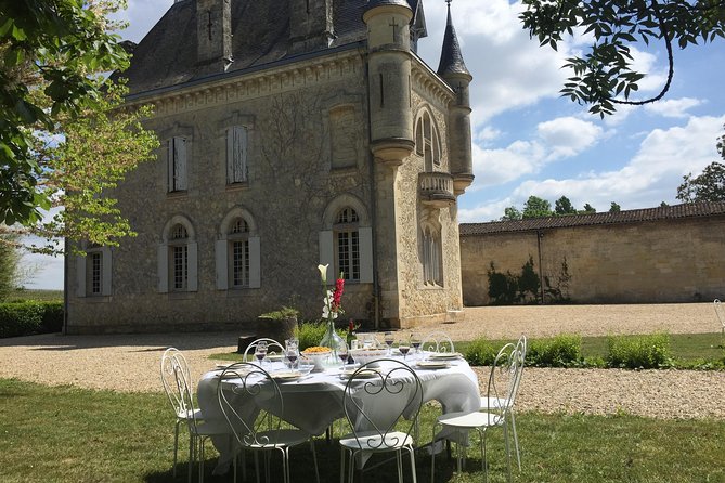 Saint-Emilion Small-Group Electric Bike Wine Tour Tastings & Lunch from Bordeaux - The Sum Up