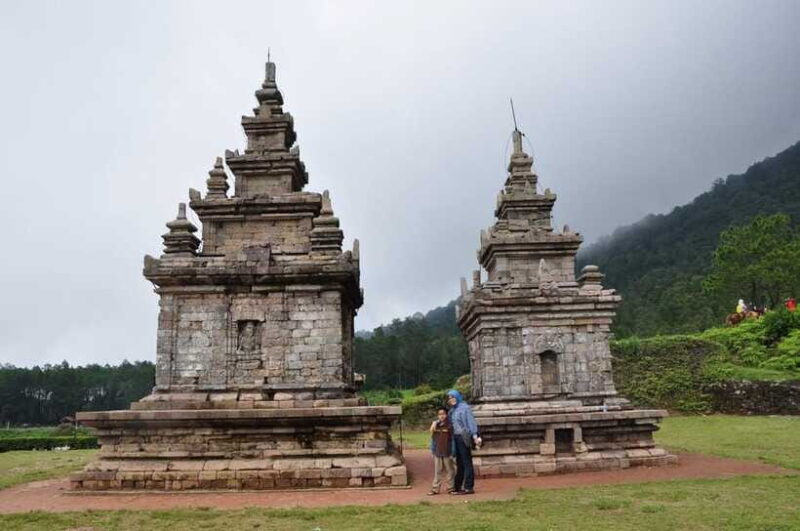 SEMARANG TOURS : GEDONGSONGO TEMPLE/TRAIN MUSEUM AMBARAWA - Summary of Pros and Cons