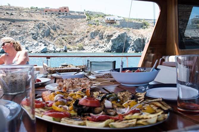 Shared Mykonos Sail Cruise to Delos and Rhenia Islands - Who Is This Tour Best For?