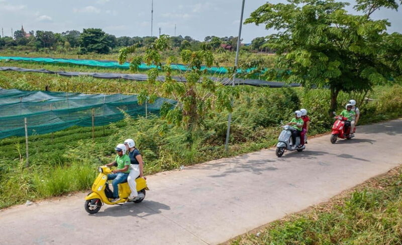 Silk Island Full-Day Vespa Tour Include Lunch at Local house - The Highlight: Lunch at a Local Home