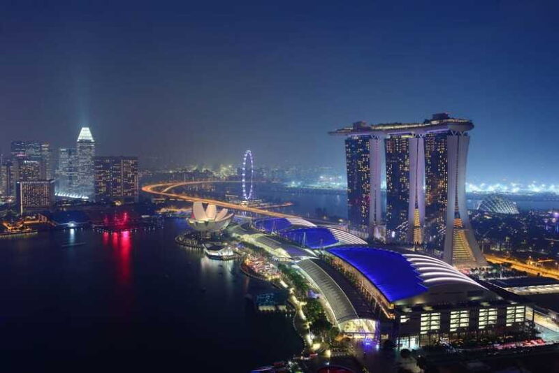 Singapore: Lau Pa Sat Night Street Food with Marina Bay Walk - The Sum Up