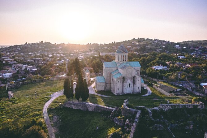Small group tour to Kutaisi monasteries: Gelati, Motsameta and Bagrati. - The Sum Up