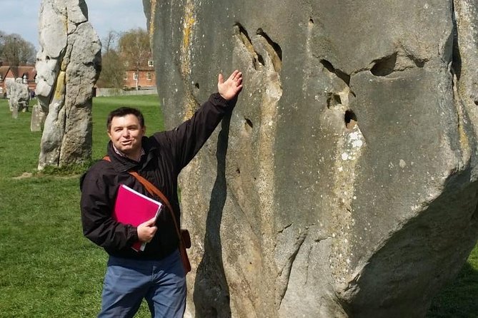 Stonehenge, Avebury,Cotswolds. Small group day tour from Bath - Lacock Village and Abbey – A Step Back in Time