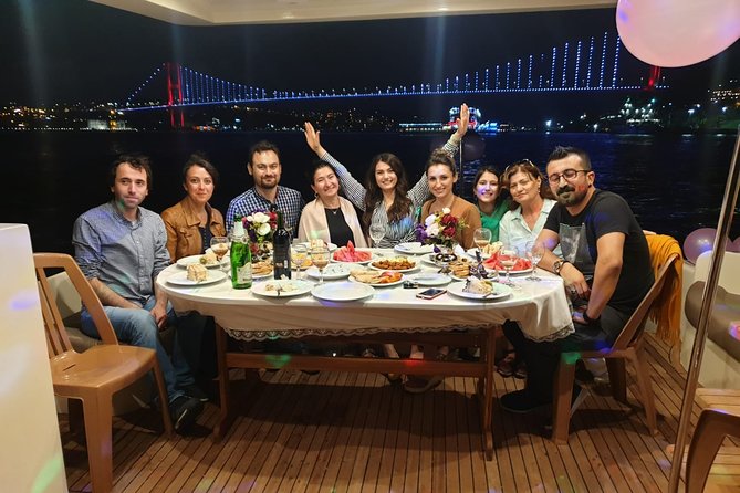 Sunset Cruise on Luxury Yacht in Istanbul Bosphorus - Who Should Consider This Tour?