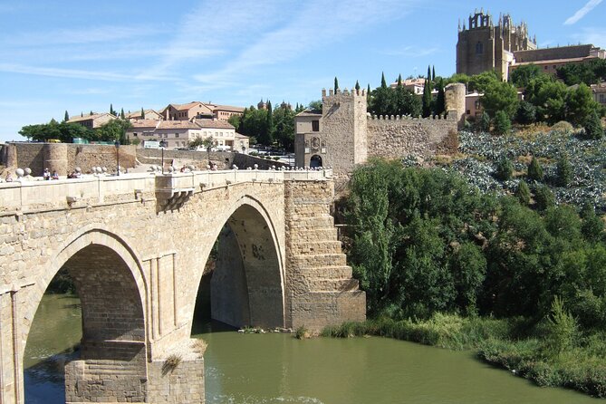 Toledo Scavenger Hunt and Highlights Self-Guided Tour - Frequently Asked Questions