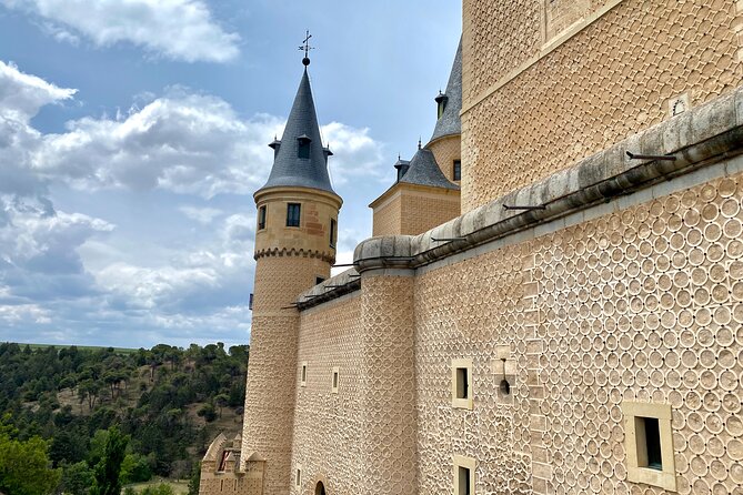 Tour Segovia and La Granja de San Ildefonso from Madrid - FAQ