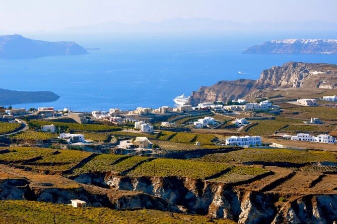 Traditional Villages & Akrotiri Excavations: Private Tour - FAQ