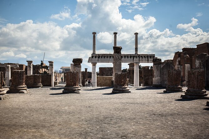 Transfer from Praiano to Naples - Authentic Travel Tips