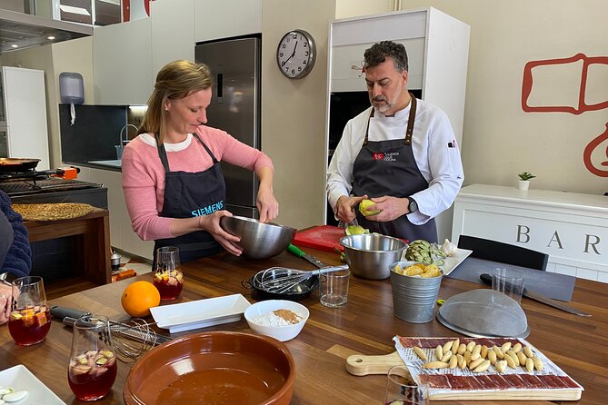 Valencian paella workshop and visit to the Algiros market - Who Will Love This Experience?