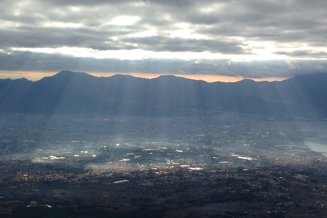 Vesuvius, V.I.P. the only Tour with Volcanological Guide - The Sum Up