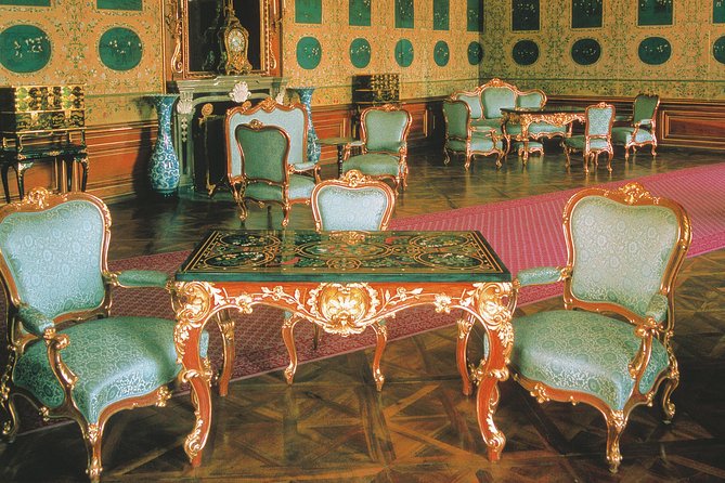 Vienna: Skip the Line Schönbrunn Palace and Gardens Guided Tour - Who Should Consider This Tour?