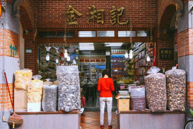 Vintage Taipei - Best of Taiwan and Sunset Walking Tour - Who Will Love This Tour?