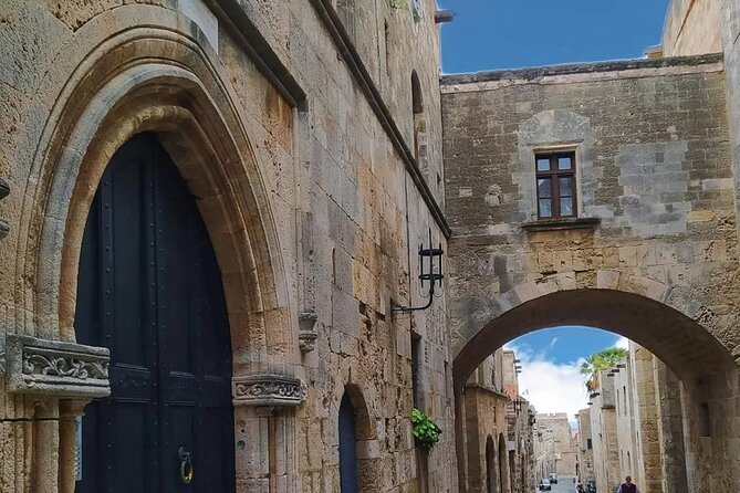 Walking Mini-Group Shore Excursion of Rhodes Old Town - FAQ