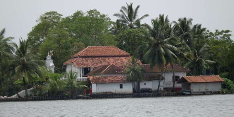 West coast Beach, River Mangroves lagoon, Wildlife boat Tour - Leisure Time at Bentota Beach