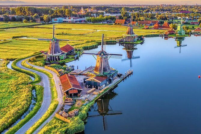 Windmills Country side tour Zaanse Schans Cheesefactory-Volendam - What Sets This Tour Apart