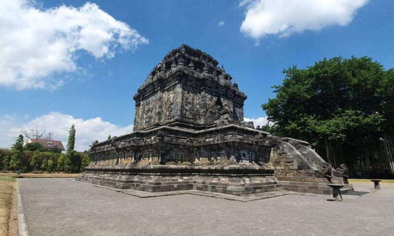 YOGYAKARTA; SUNRISE AT VIEW POINT AND BOROBUDUR CLIMB UP - FAQ
