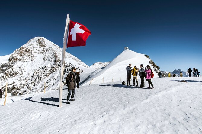 Zurich: Small group tour to Jungfrau, Grindelwald & Interlaken - Inside the Ice Tunnel and Alpine Sensation