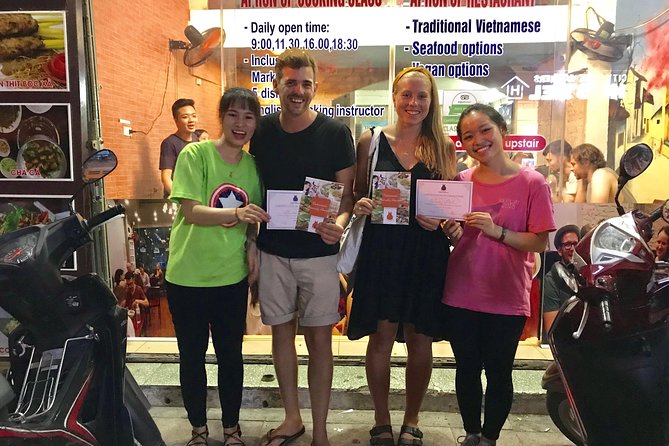 5 Traditional Dishes Hanoi Cooking Class with Market Trip - Key Points