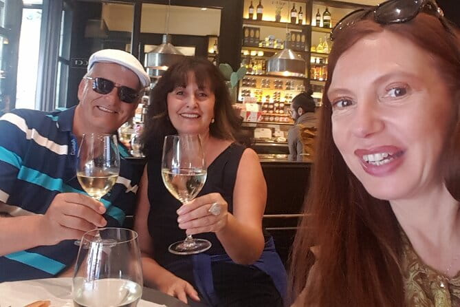 A guided floating tour of Florence with typical food and wine - Frequently Asked Questions