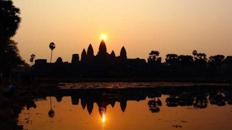 Angkor Wat: Sunrise: Ta Prohm and Bayon Temple Tour - Authenticity and Value