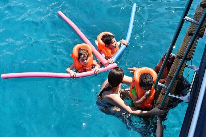 Athens Riviera Half-Day Cruise  Swim, Lunch & Drinks Included! - The Experience: A Balance of Relaxation and Scenic Beauty
