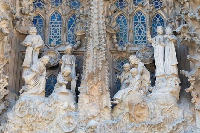 Barcelona Sagrada Familia Skip The Line Insider Guided Tour - Practical Tips for Your Visit