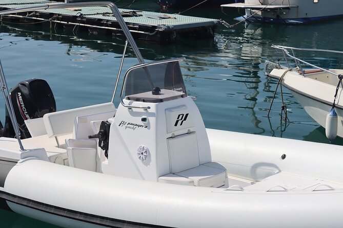 Boat rental in Salerno (rent without license) - The Sum Up