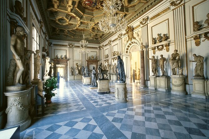 Capitoline Hill and Museums Official Entry - Who Might Be Better Off Looking Elsewhere