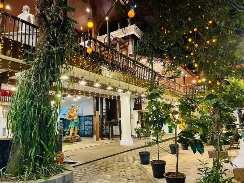 Colombo City Tour with Guide, Entry Tickets & Hotel Pickup - The Sum Up