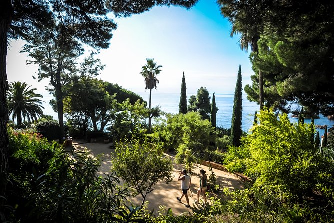 Costa Brava & Medieval Village Small Group Tour Including Lunch - FAQ