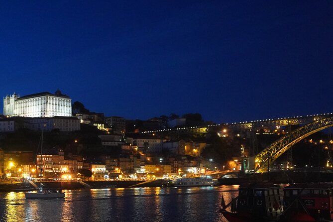 Day trip from lisbon to porto private tour - Porto’s Historic Center: Cathedral and the Streets