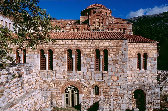 Delphi Full Day Tour luxury private tour - The Sum Up