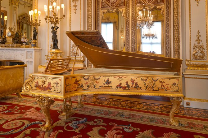 Enter Buckingham Palace & See The Main Westminster Sights Tour - Practical Tips for Your Visit