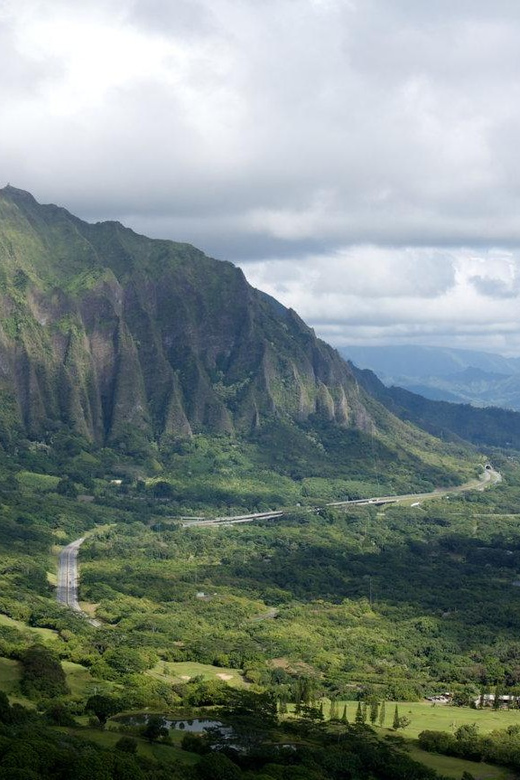 Explore Oahu in a Polaris Slingshot - Who Should Consider This Experience?