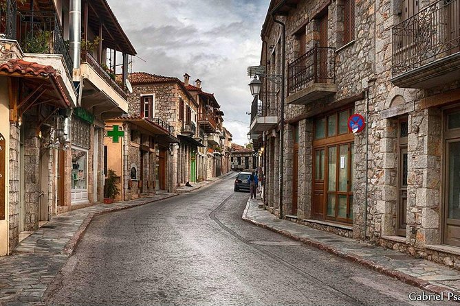 "Full day in Delphi/Livadia: Live the myths" - FAQs