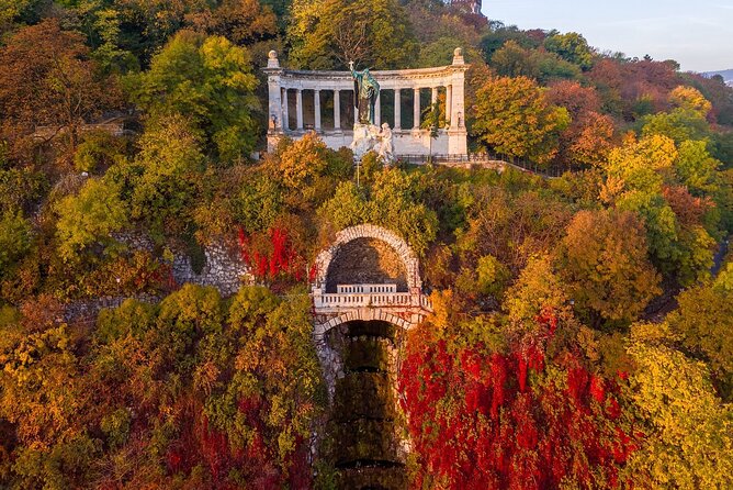 Gellérthegy Hill Walk The Jade Stone of Budapest - Citadella-kilátópont — The Iconic Viewpoint