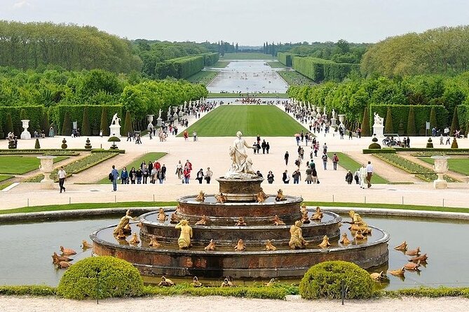 Giverny & Versailles Day Trip From Paris with Professional Guide - FAQ
