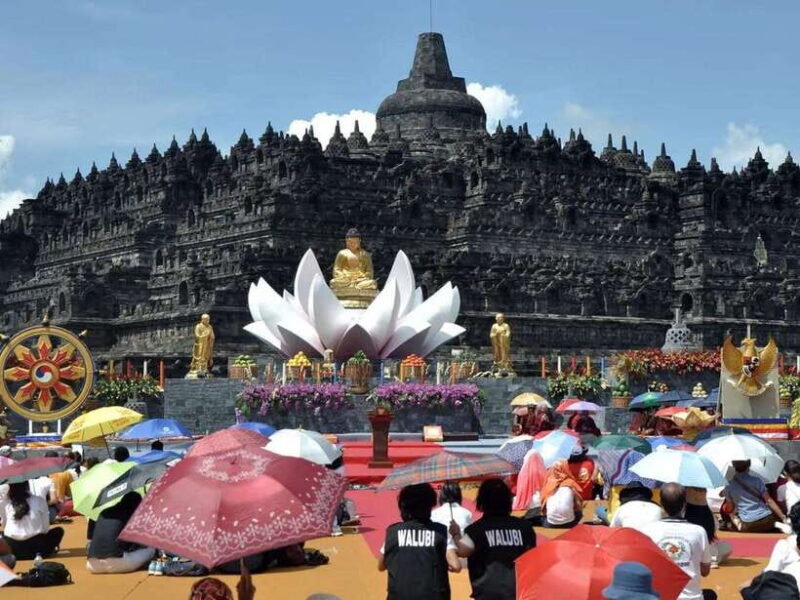 Guarantee Borobudur Structure & Prambanan Temple. - Who Should Consider This Tour